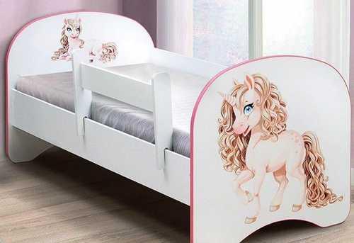 Детская кровать для девочки с бортиками. В наличии