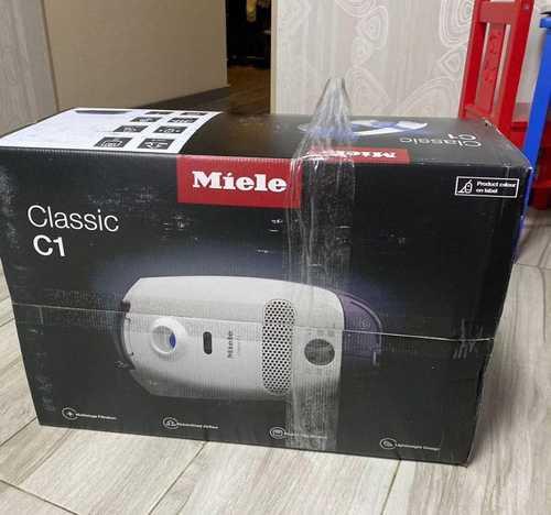 Miele Бытовой пылесос sbad3 classic C1 синий