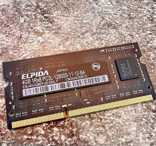 Модуль памяти EBJ40UG8EFU5-GNL-F DDR3L 4GB