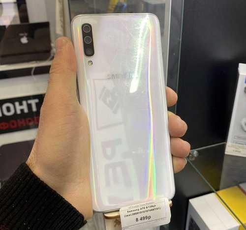 Samsung Galaxy A70, 6/128 ГБ