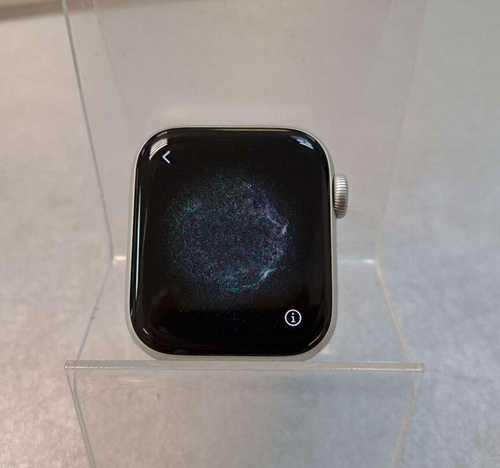 Часы apple watch 6 40 mm (на аккаунте)