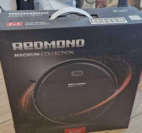 Робот пылесос моющий Redmond rv-r560