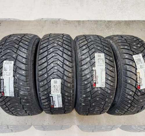 Yokohama IceGuard Stud IG65 255/50 R19