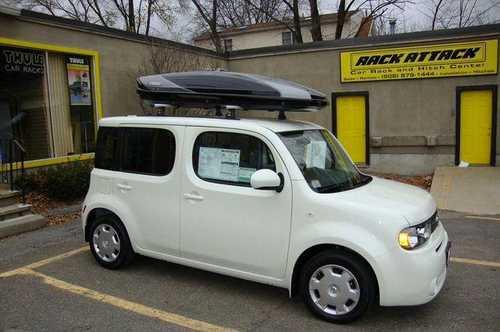Автобокс (багажник) на Nissan Cube