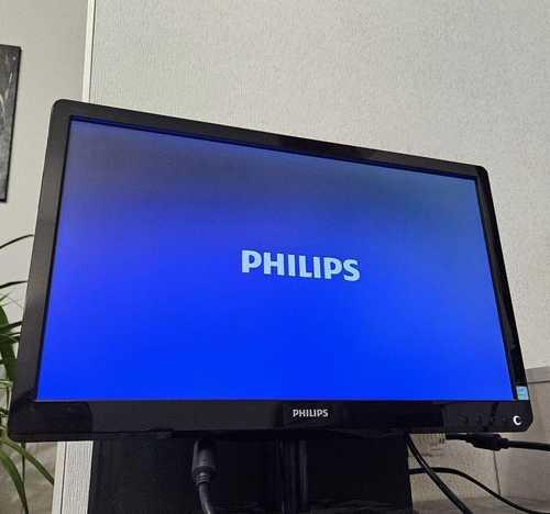 Монитор Philips 19 дюймов