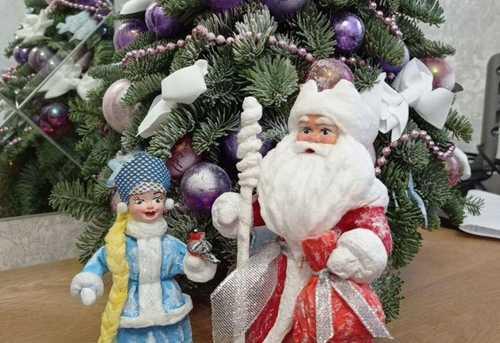 Дед Мороз и Снегурочка из ваты