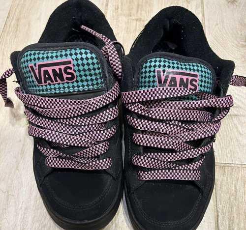 Vans lynzie 2008