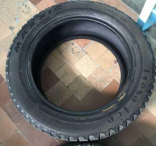Maxxis Premitra Ice 5 SUV / SP5 205/55 R16 91Q