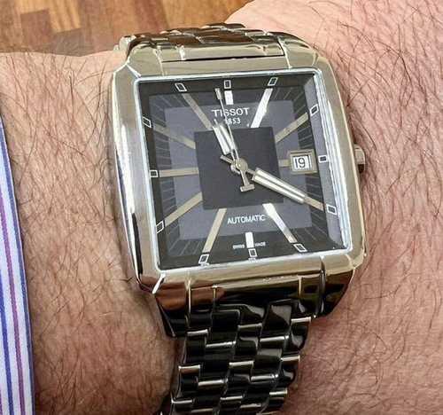 Часы Tissot T-Trend Quadrato