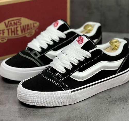 Vans Knu Skool Black White