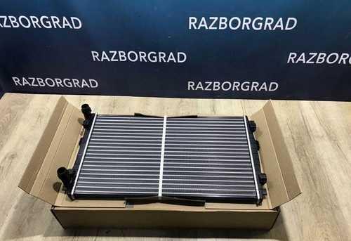 Радиатор охлаждения Skoda Octavia A7
