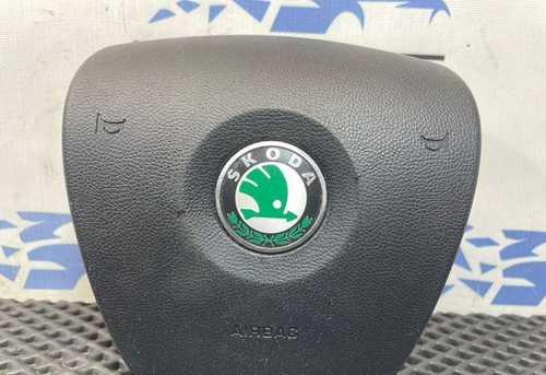 Подушка безопасности в рулевое колесо Skoda