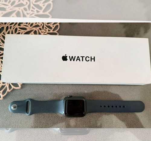 Часы apple watch se 40 mm 2024