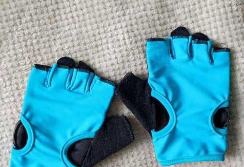 Перчатки для фитнеса и тренировок