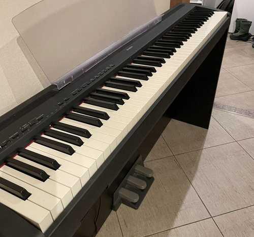 Цифровое пианино yamaha p-95 (88 клавиш)