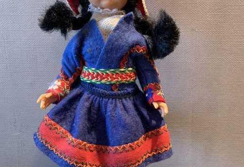 Кукла в национальном костюме Саами