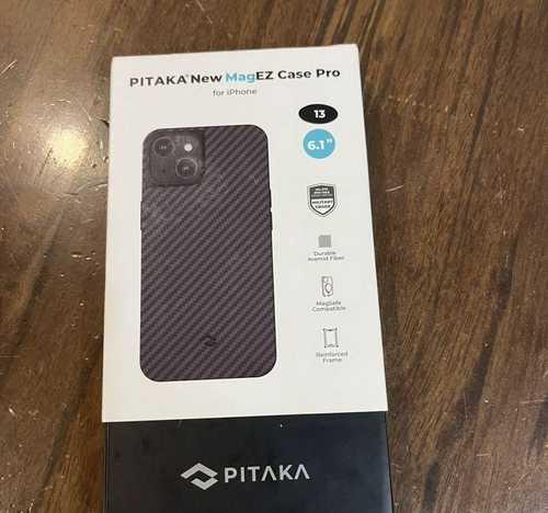 Чехол pitaka iPhone 13