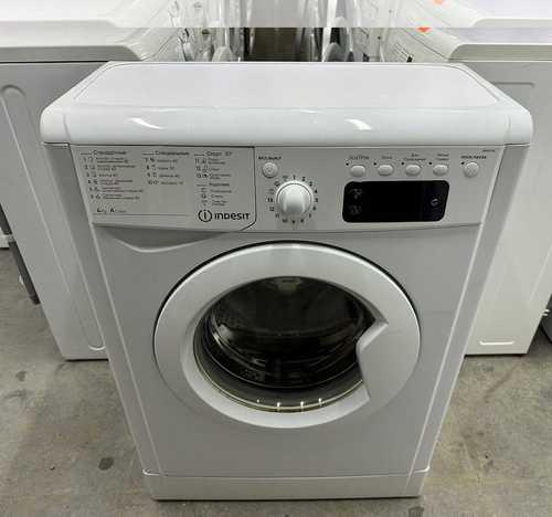 Indesit. 4 кг, 33 см, 1000 об. Доставка бесплатно