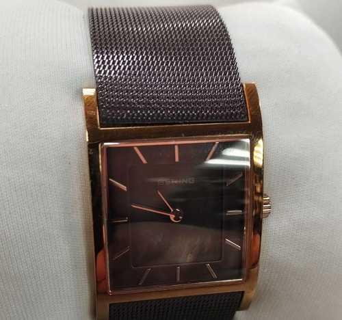 Женские часы Bering 10426