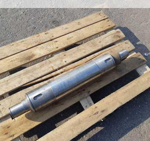Вал лебедки пбу-2