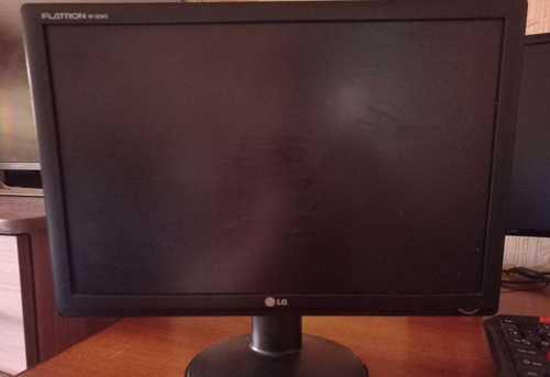 Монитор LG 19"