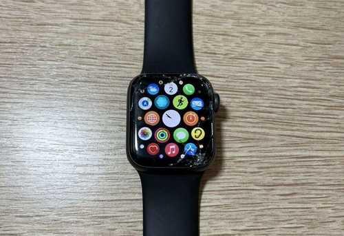 Apple Watch Series 4 40 мм битые