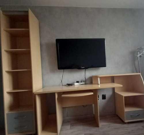 Отдам бесплатно мебель в комнату