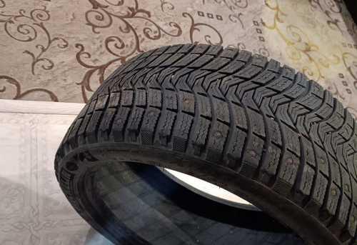 Michelin Agilis 245/40 R18