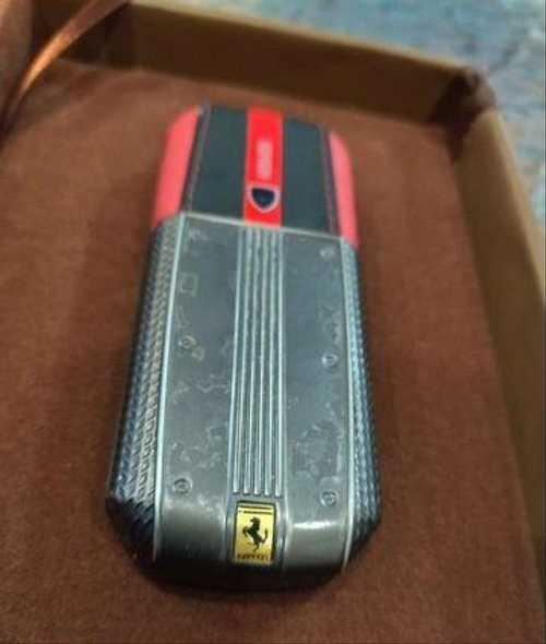 Телефон vertu ferrari