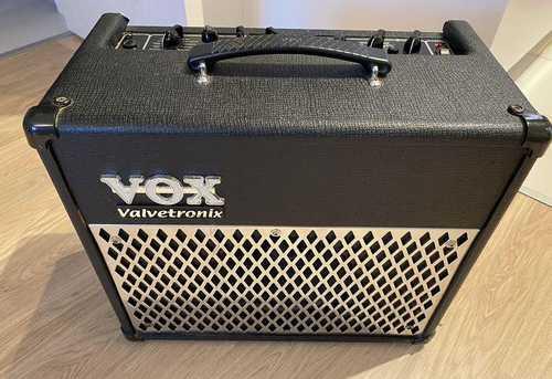 Комбоусилитель ламповый VOX AD15VT