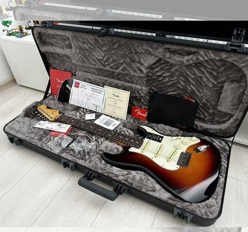 Fender American Ultra Stratocaster SB 2024