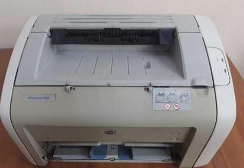 Продам лазерный принтер HP на запчасти