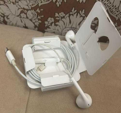 Наушники apple earpods lightning