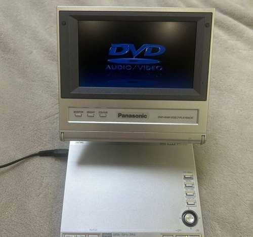 Портативный dvd проигрыватель panasonic DVD-LS5