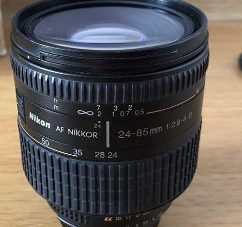 Nikon Af 24-84mm f2.8-4D Macro