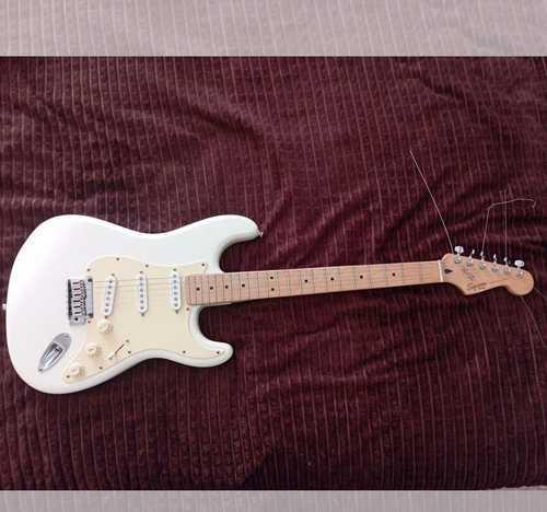 Электрогитара fender squier stratocaster