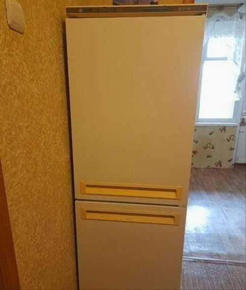 Холодильник Stinol- 101