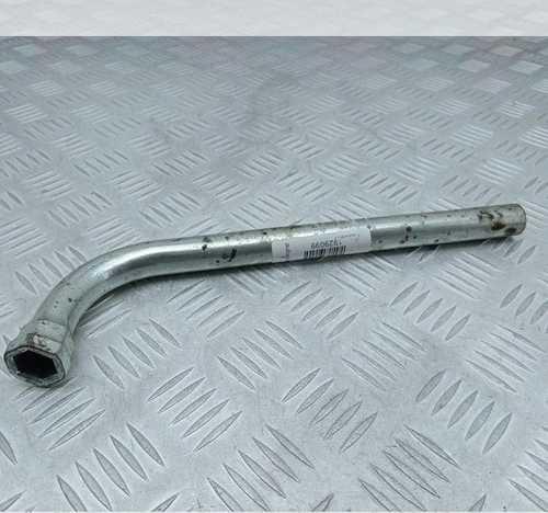 Ключ баллонный для Audi A4 B5 4D0012219A