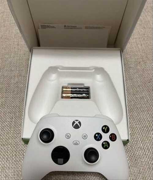 Геймпад Microsoft Xbox белый (QAS-00002) новый
