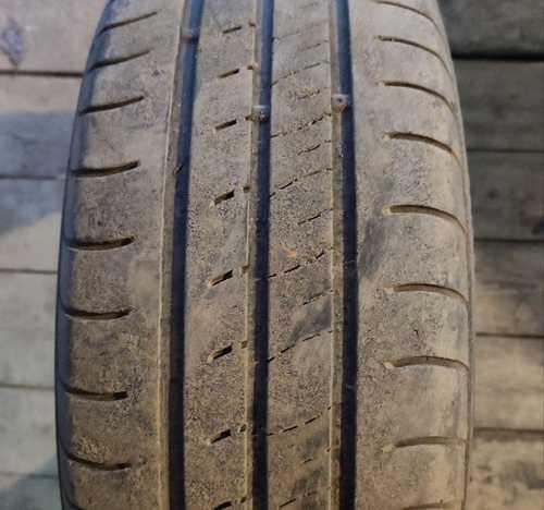 Kumho Ecowing ES01 KH27 185/65 R15