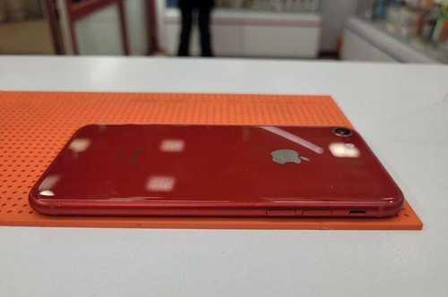 Apple iPhone 8 64Gb Красный
