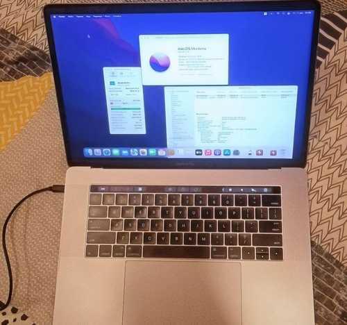 MacBook Pro 15 (2016), 512 ГБ, Core i7, 2.7 ГГц, RAM 16 ГБ, AMD Radeon Pro 455 2 ГБ