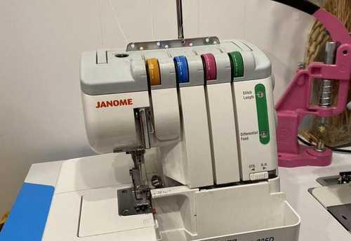 Швейная машина Janome 835D