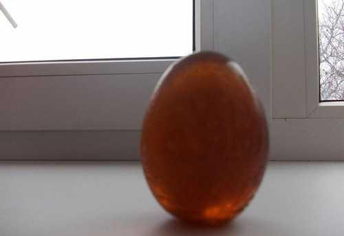 Пасхальное яйцо из янтаря