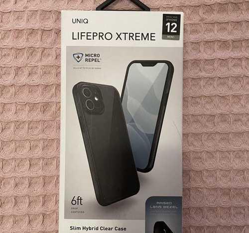 Чехол на iPhone 12 мини