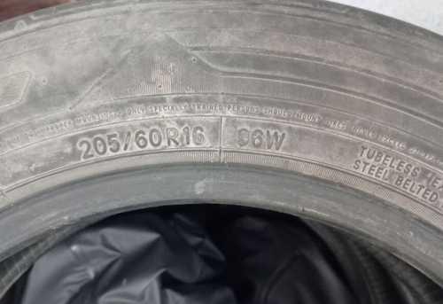 Nitto Invo 205/60 R16