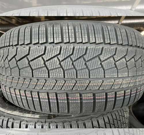 Continental ContiWinterContact TS 860S 275/40 R21 и 315/35 R21