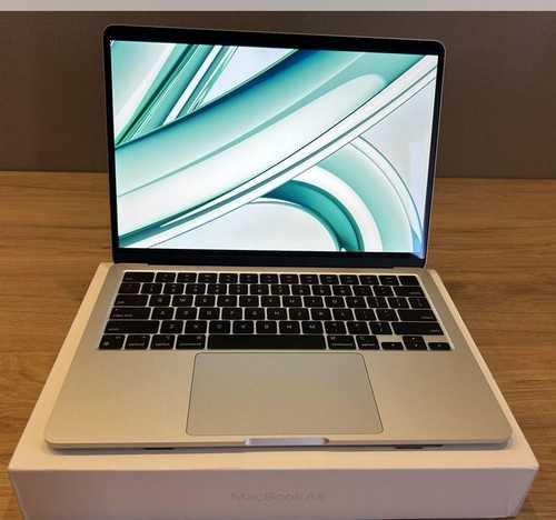 Apple macbook air 13 2022 m2