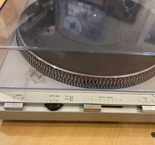 Проигрыватель винила Technics SL-D3