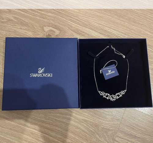 Swarovski колье оригинал